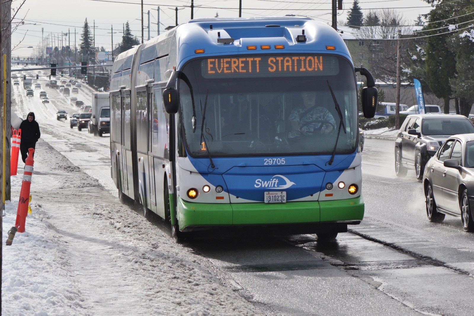 Community Transit studies connections from Swift to Link at 185th ...